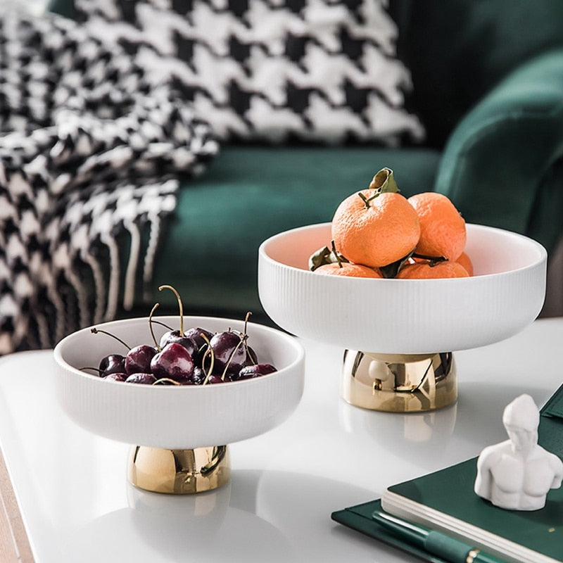 White Ceramic Footed Bowl – Allthingscurated